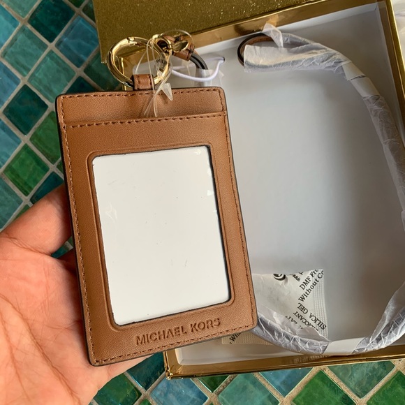 Michael Kors | Bags | New Mk Gift Set | Poshmark